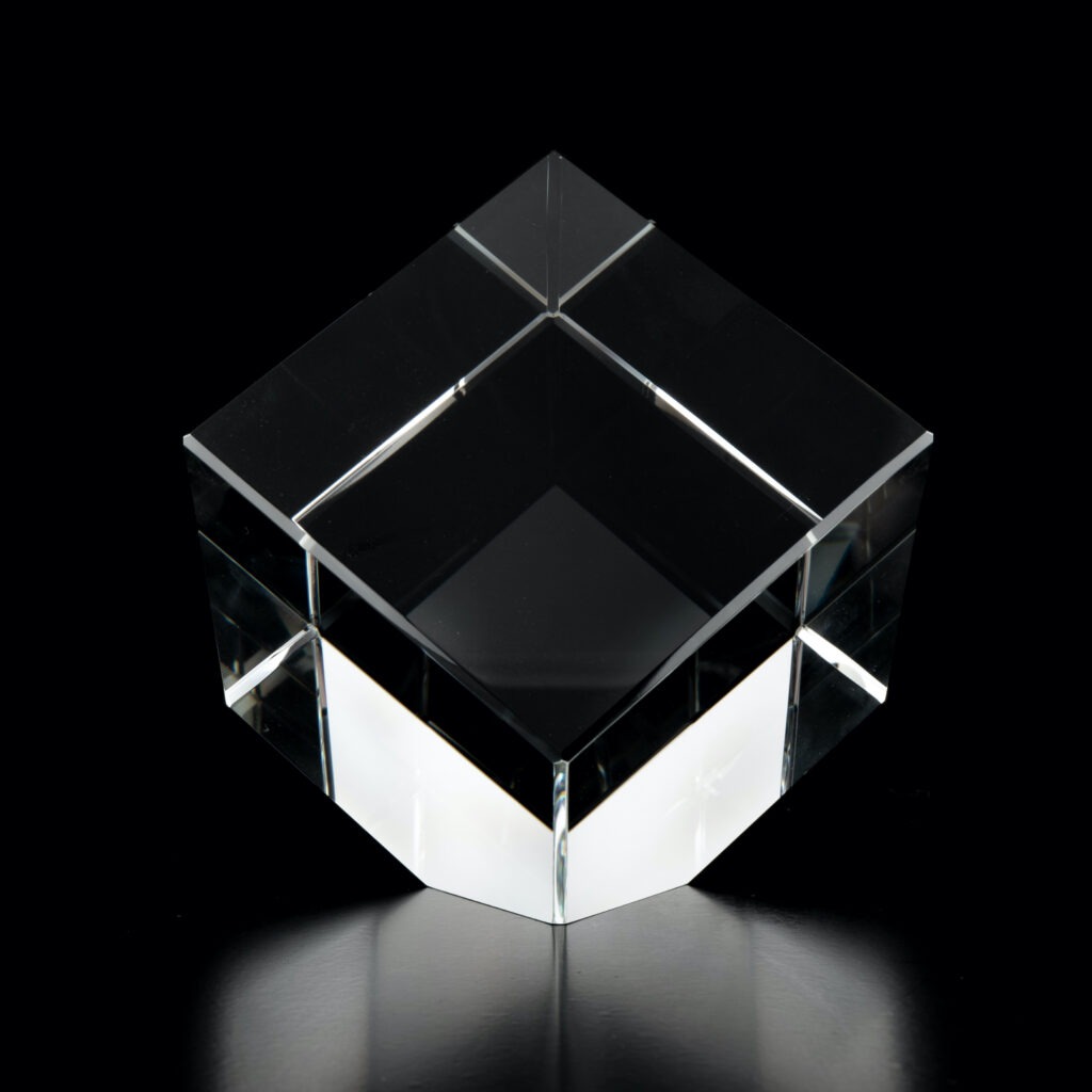 Amira Cut Corner Cube - Insta Crystal